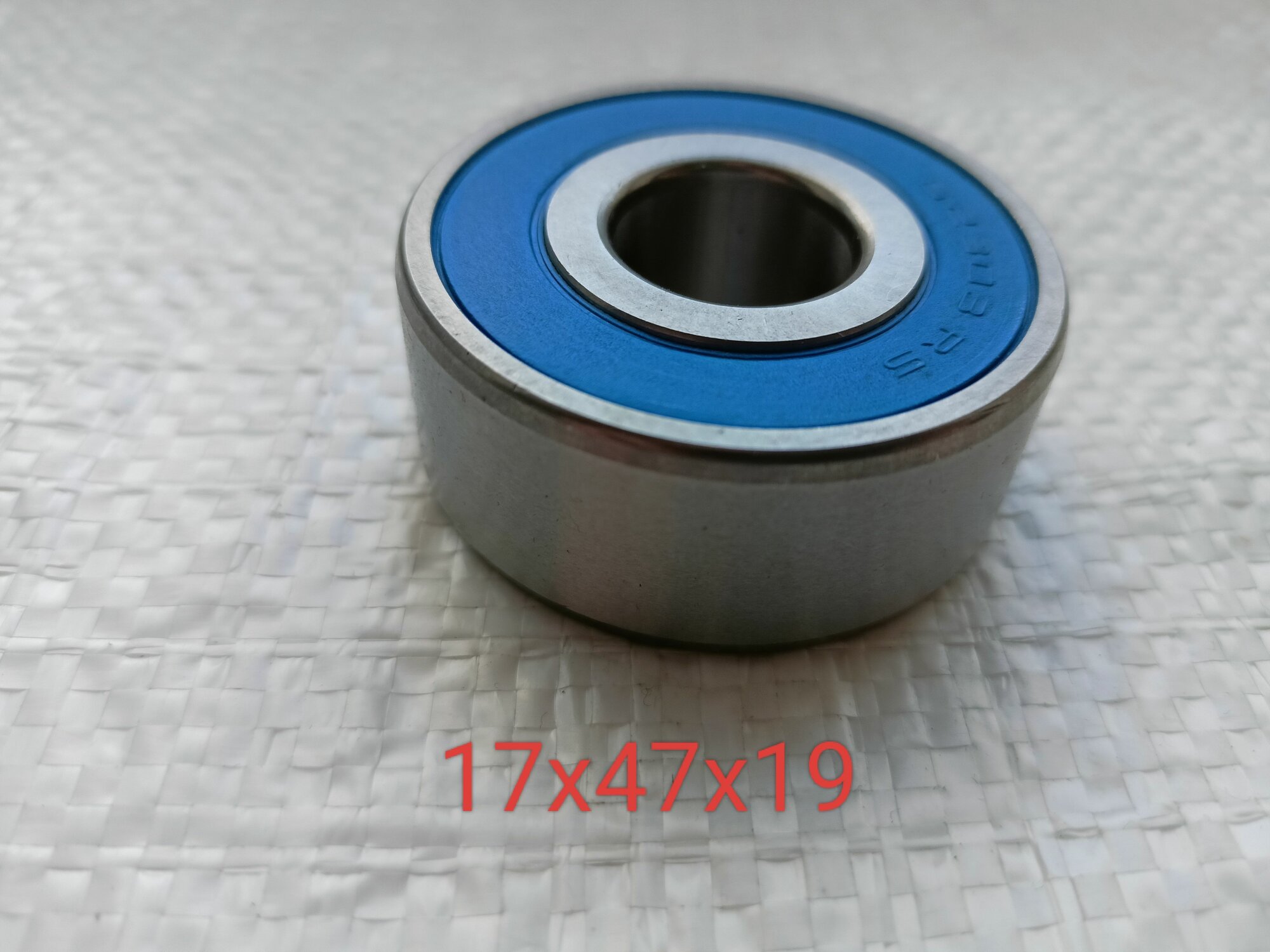 Подшипник 180603 (62303-2RS) 17*47*19 Китай