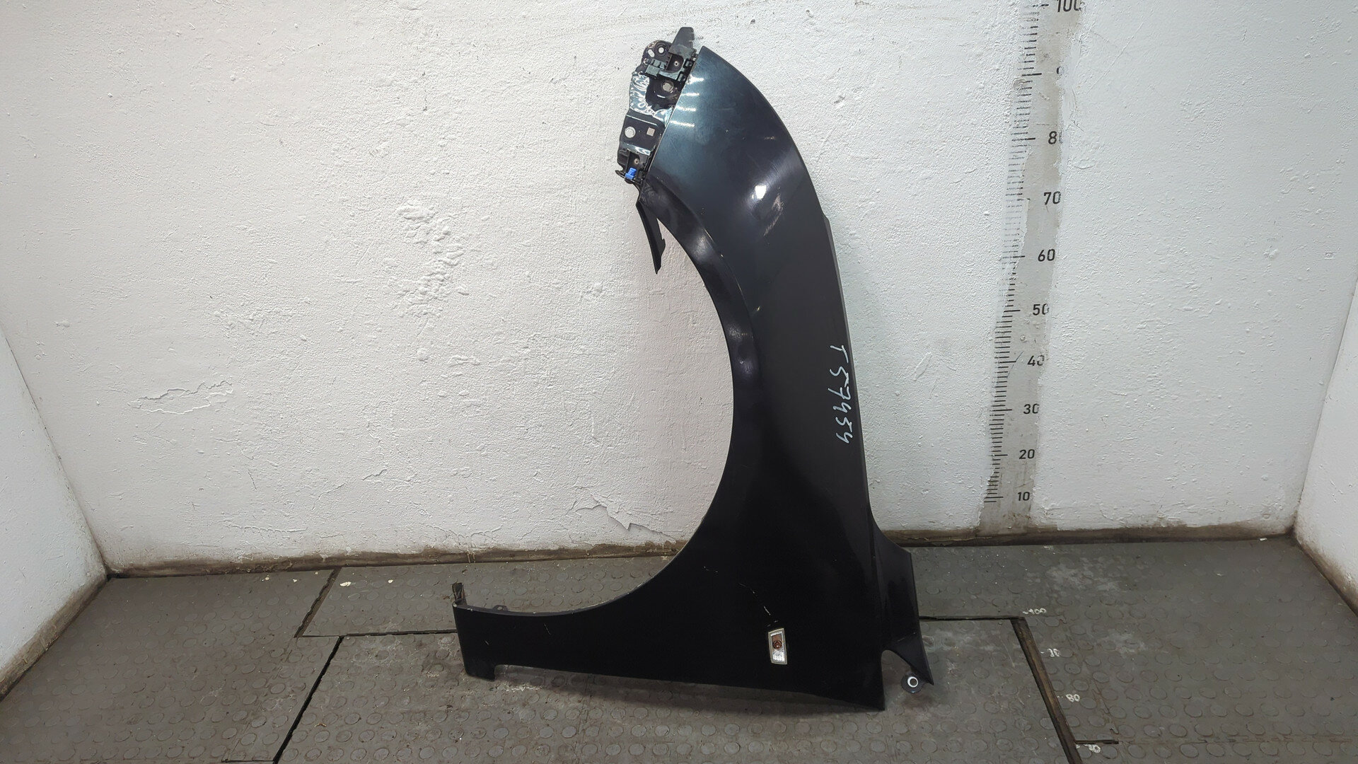 Крыло левое переднее Chevrolet Cruze Б/У