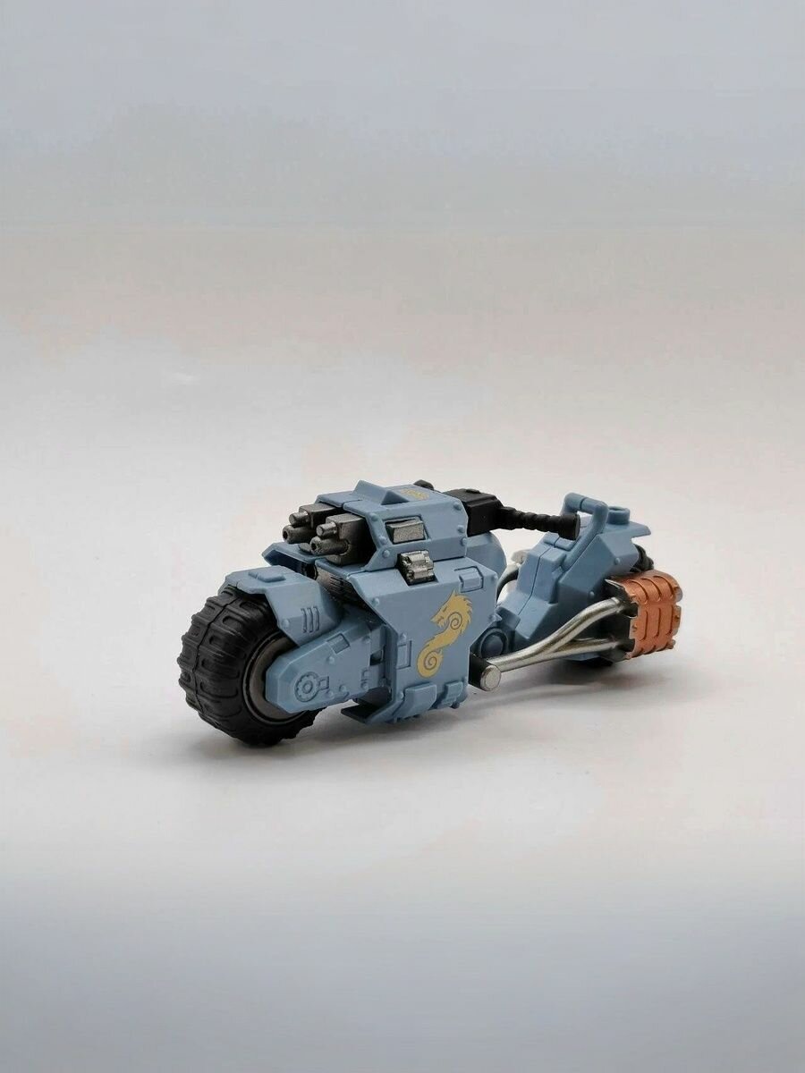 Фигурки Warhammer 40K Space Wolves / боевой мотоцикл Космодесанта / Raider Pattern Combat Bike