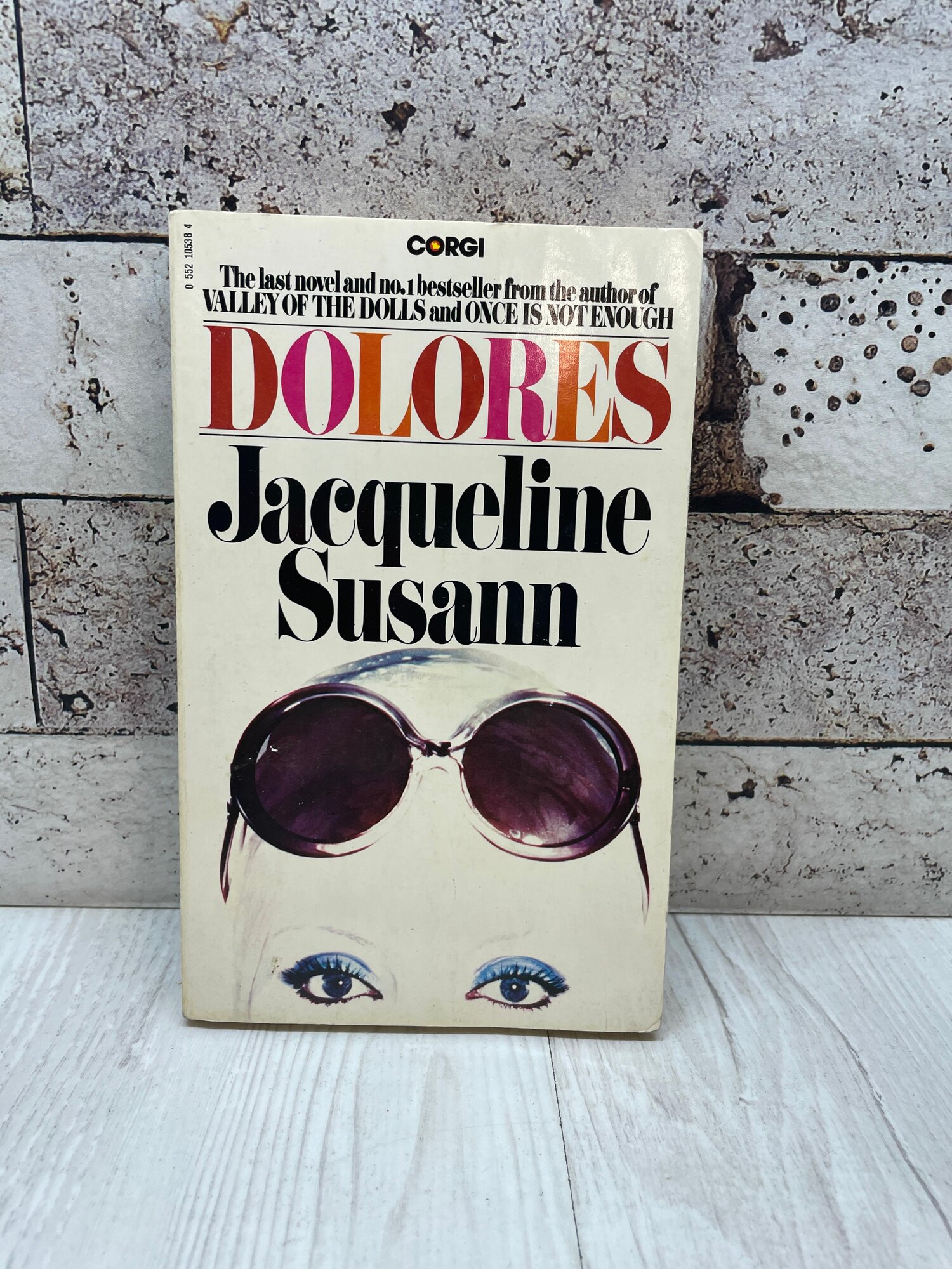 Jacqueline Susann. Dolores 1969 г