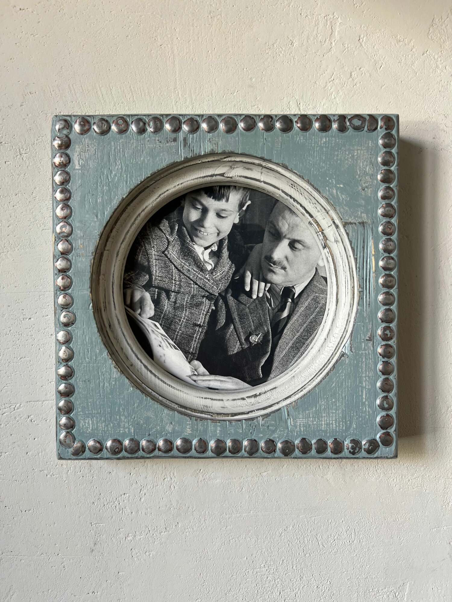 Фоторамка из натурального дерева. Ручная работа / 22 х 22 х 3,5 см. andCactus