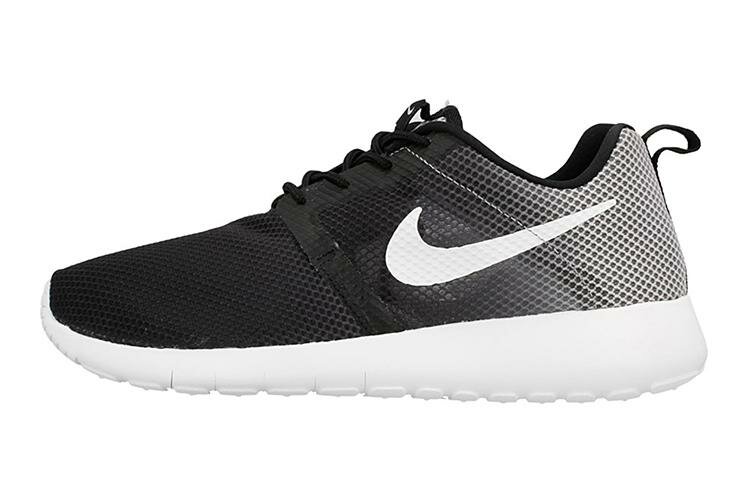 Кроссовки NIKE Roshe One