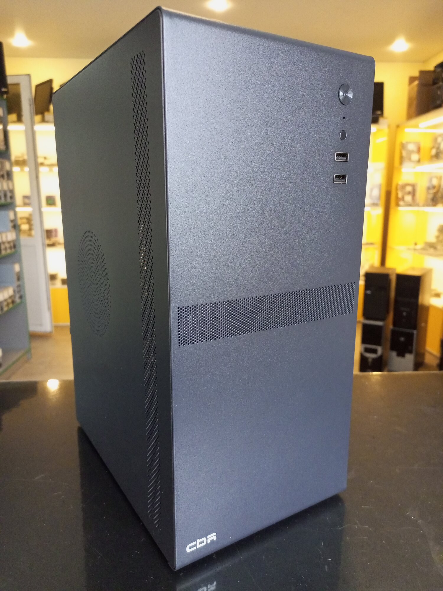 Быстрый компьютер Core i3-4130, 8Gb ddr3, 240gb SSD, intel HD4400, 400W