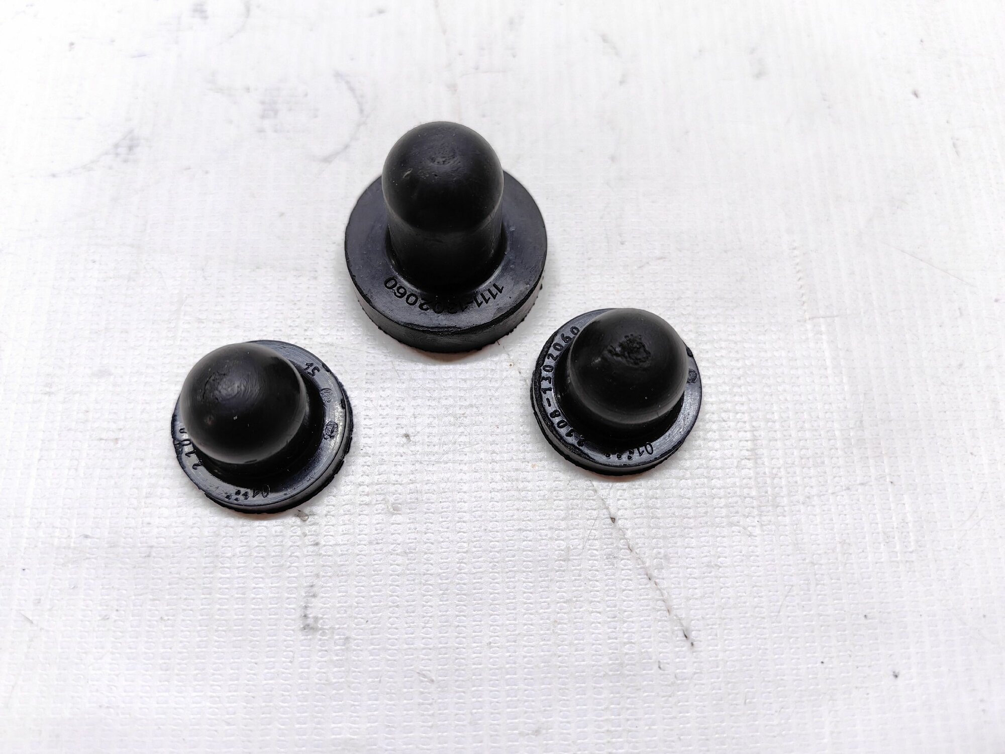 Подушка радиатора совместима с 2108 (2малых+1большая)