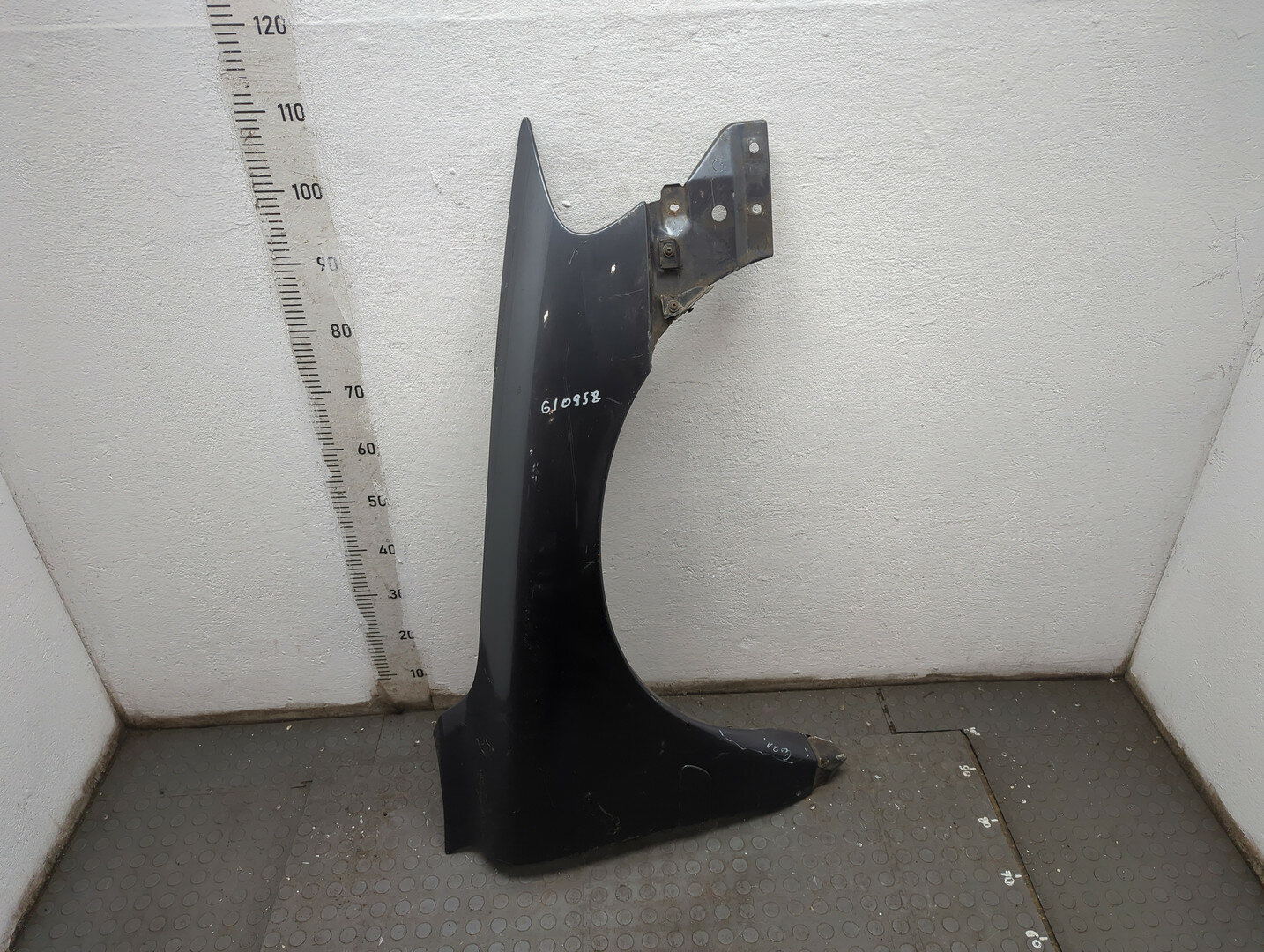 Крыло правое переднее Volvo V70 Б/У