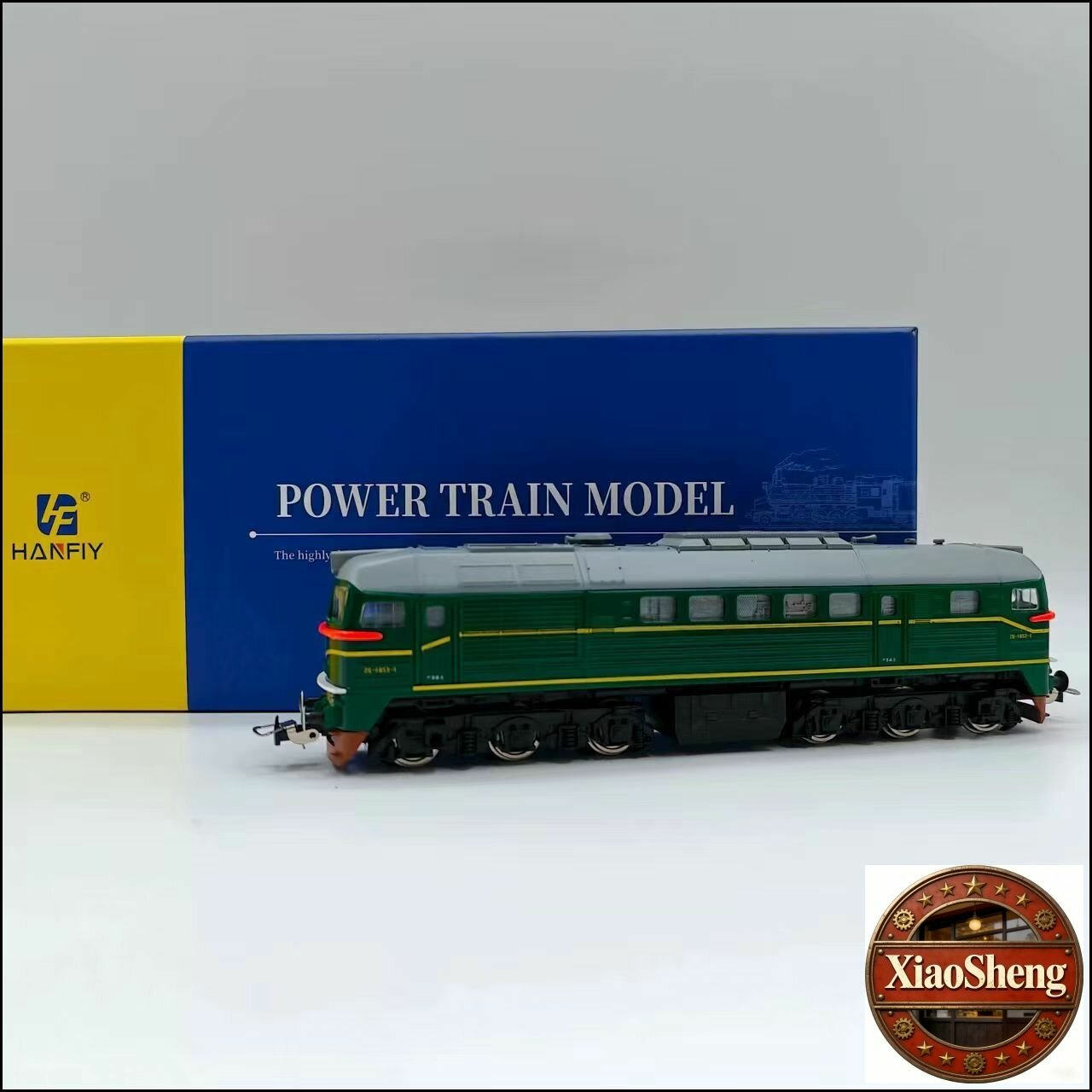 Эксклюзивная модель тепловоза М62 в масштабе 1:87, HO, с питанием от рельсов и функционирующими фарами