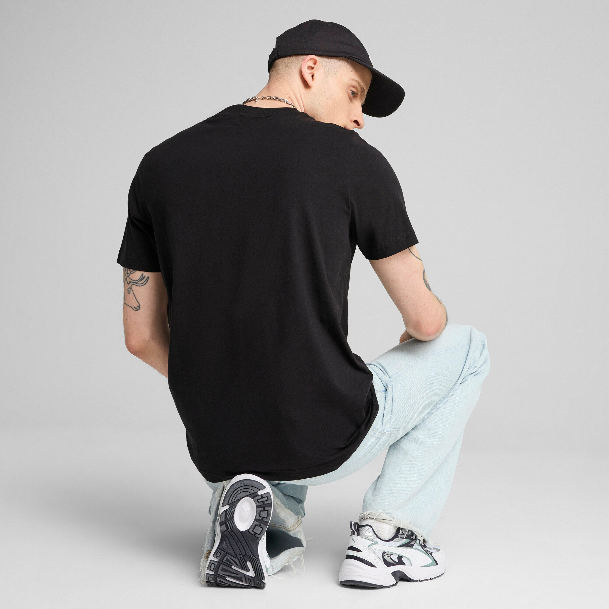 Футболка PUMA GRAPHICS Icon Tee, размер L, черный — фото 1