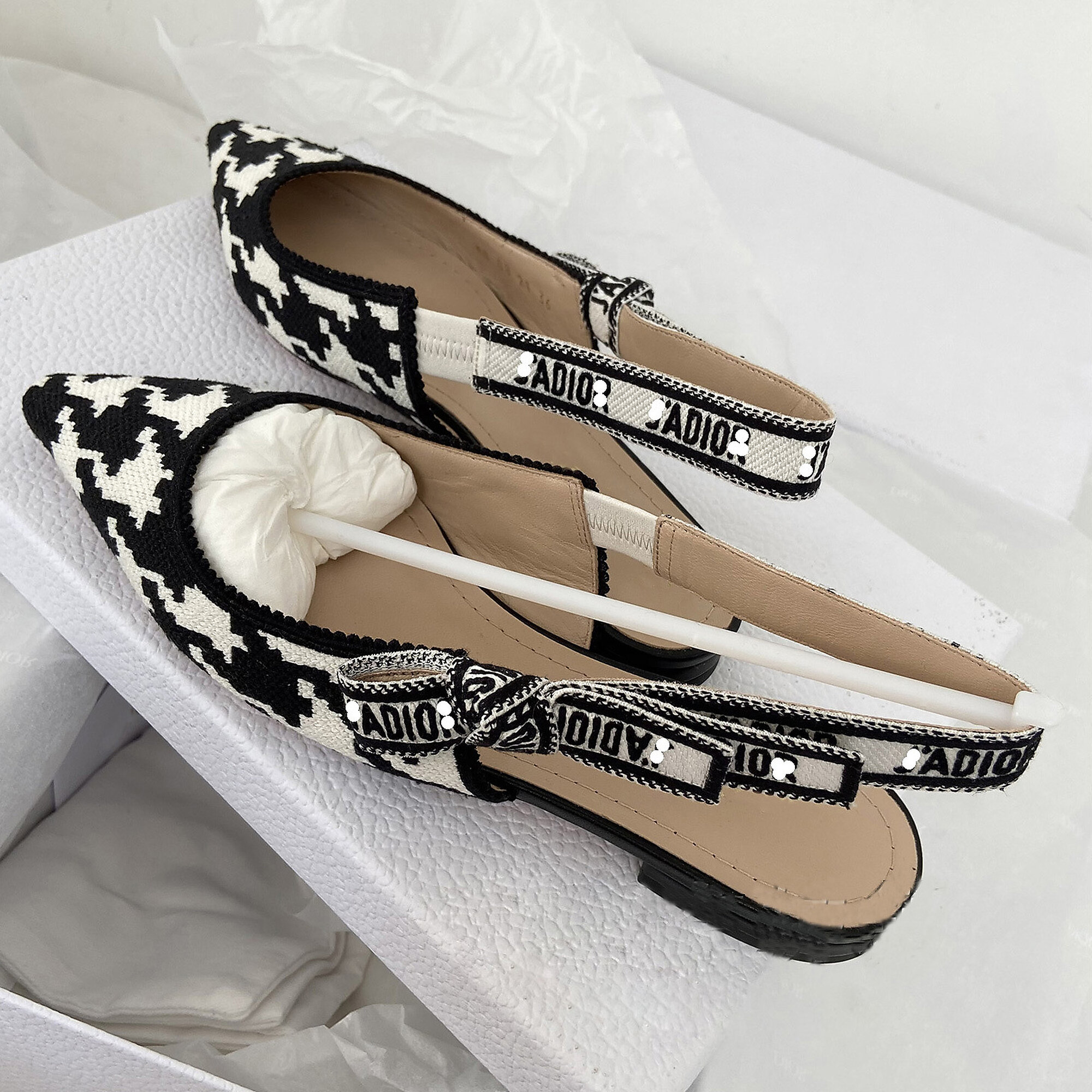 Босоножки Elegant Line