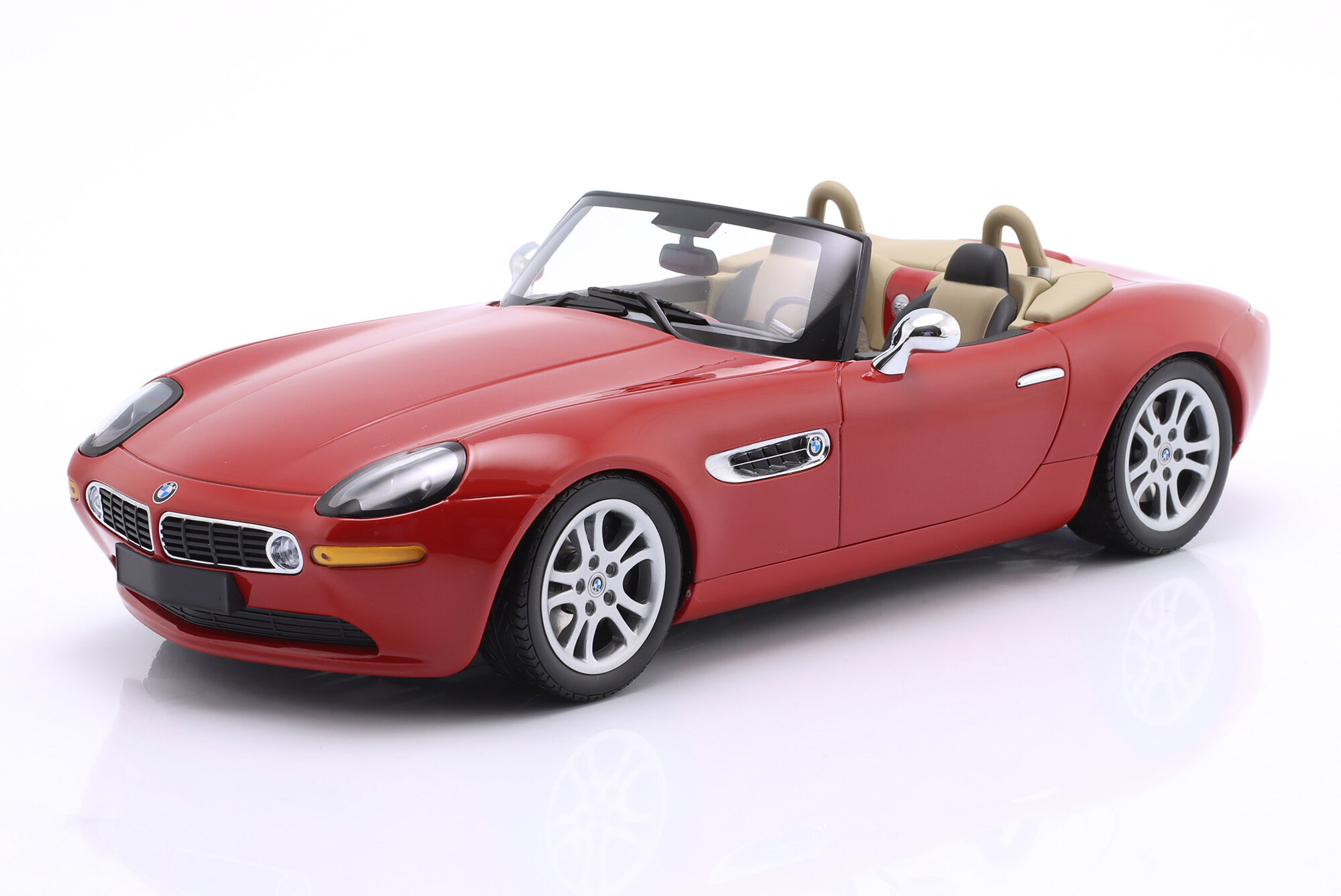 Модель коллекционная MINICHAMPS Bmw Z8 roadster 2000 red / бмв Z8 родстер красный
