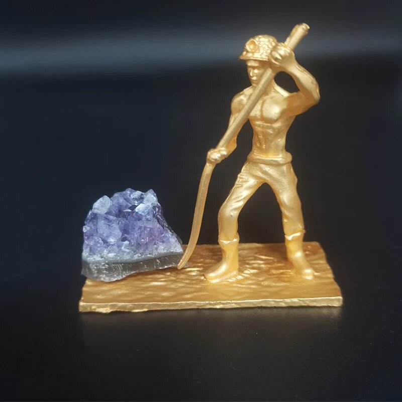 Фигурка шахтер JIUAN с кристаллами A