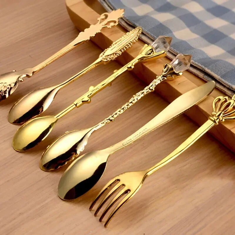 6 шт. винтажные ложки вилки мини королевский стиль бронзового цвета металлические резные кофейные вилка для фруктов и десертов кухонная чайная ложка для перемешивания