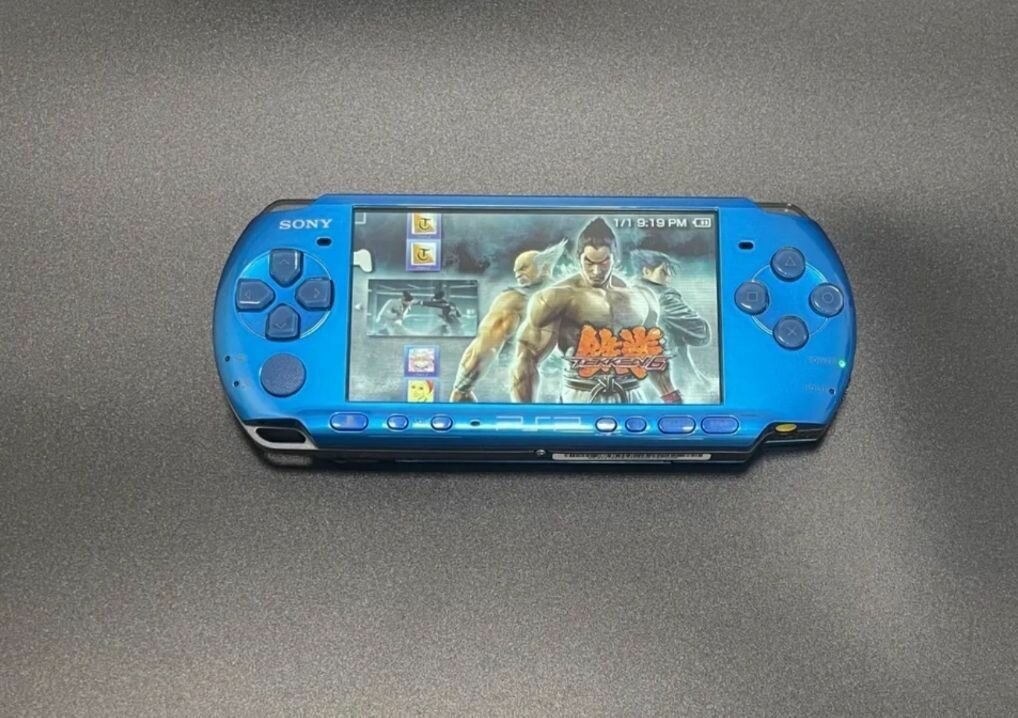 Эксклюзивная портативная консоль Sony PSP 3000 Slim Black, WiFi, 64 Гб с 1000 игр