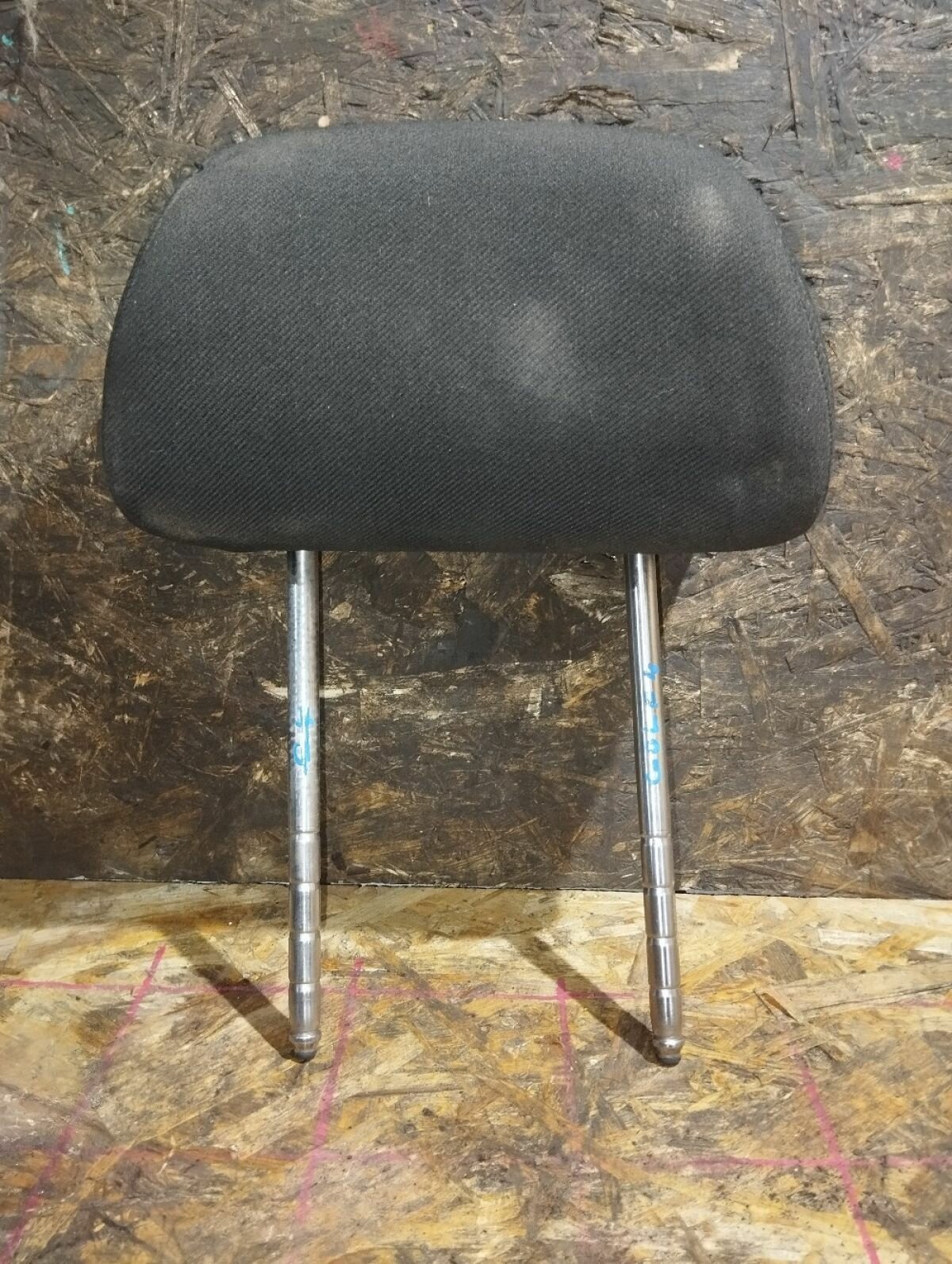 Подголовник переднего сиденья Фольксваген Бора Б/У с пробегом