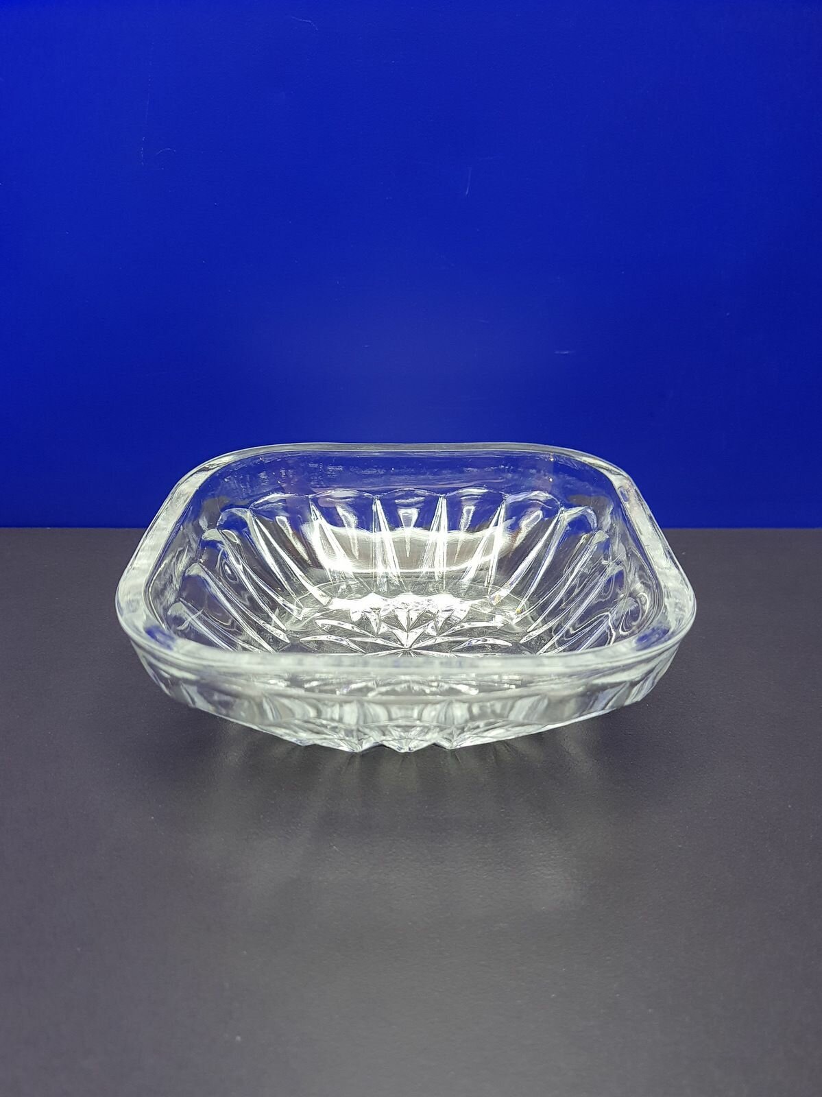 Винтажный салатник с геометрическим рельефным орнаментом, СССР 70-80е гг