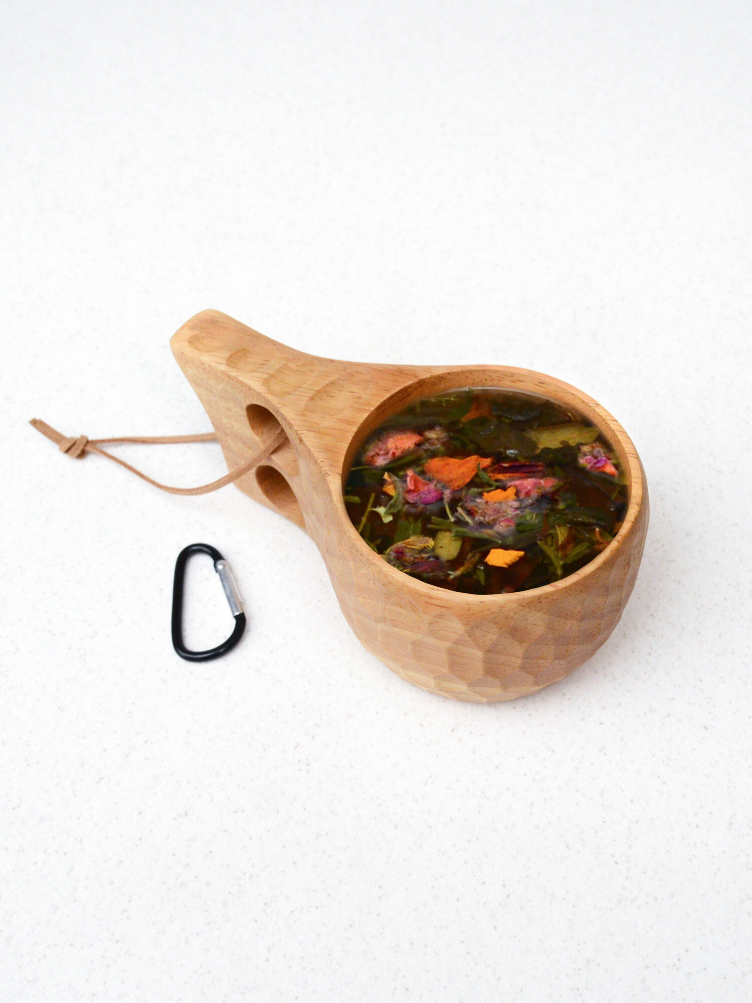 Кружка деревянная Кукса 200 мл. Кружка из цельного дерева "Чешуя"