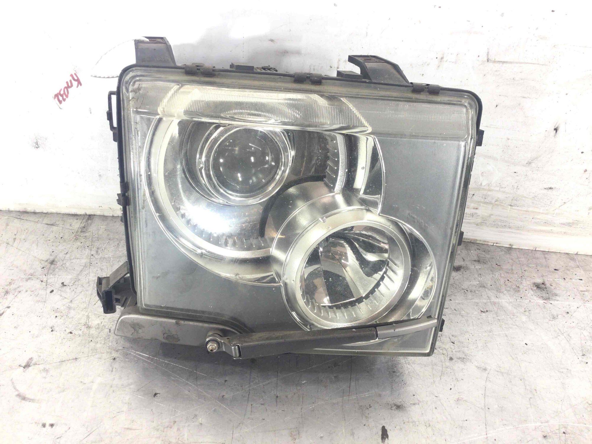 Б/У Фара правая Land Rover Range Rover 3 поколение (2002-2005) 2003 г.