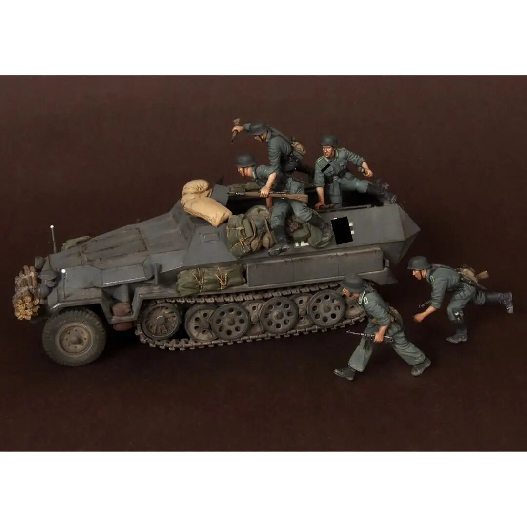 Фигурка модель 1/35 GK из смолы