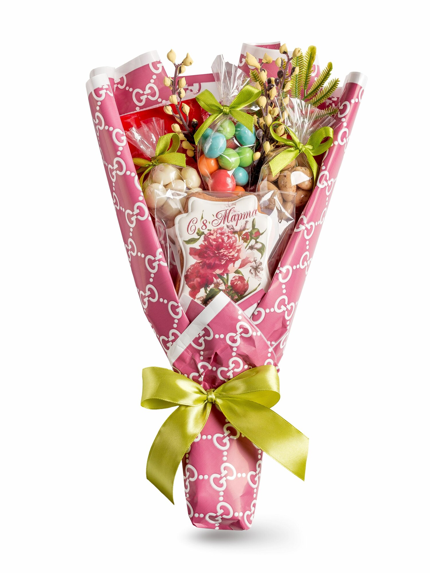 Букет с чаем, сладостями и имбирным пряником на 8 марта