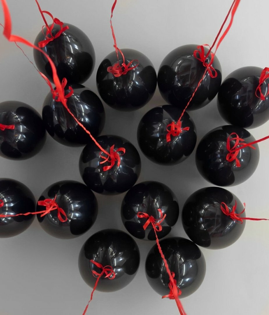 Шары под потолок «Чёрный акцент»