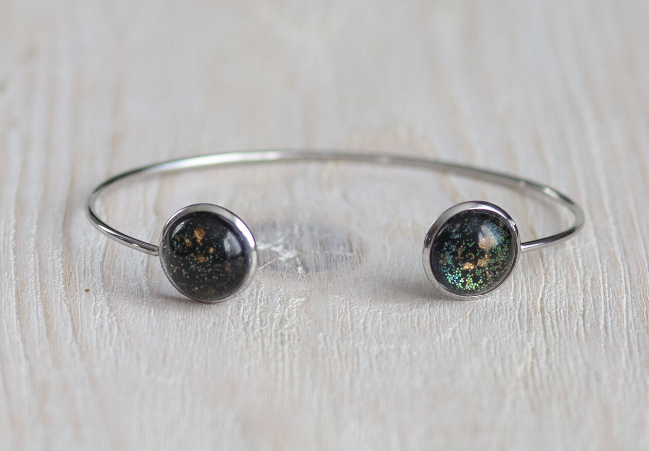 Браслет, пластик