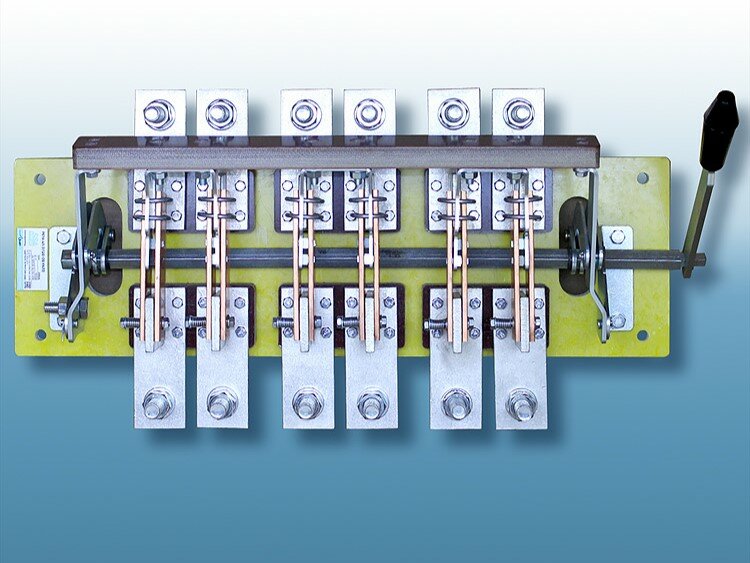 Разъединитель РЕ19-45-31150 2500А и/п SSA-Energy, боковая смещённая рукоятка