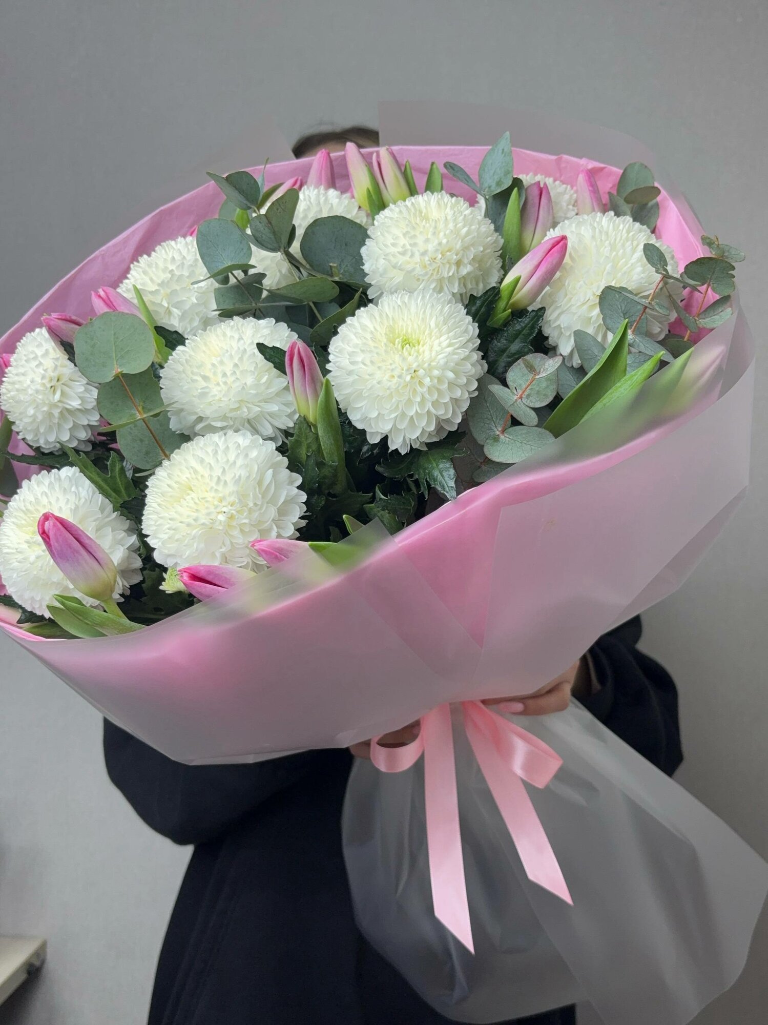 Тюльпан 11 шт; Хризантема одноголовая 10 шт. – FRESH FLORA купить свежие цветы с доставкой