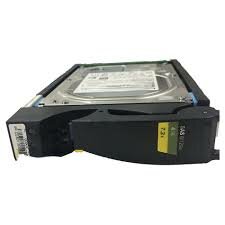 Жесткий диск EMC D4-VS07-4000 4TB 3.5" 7.2K 12G SAS 005053121 005053120