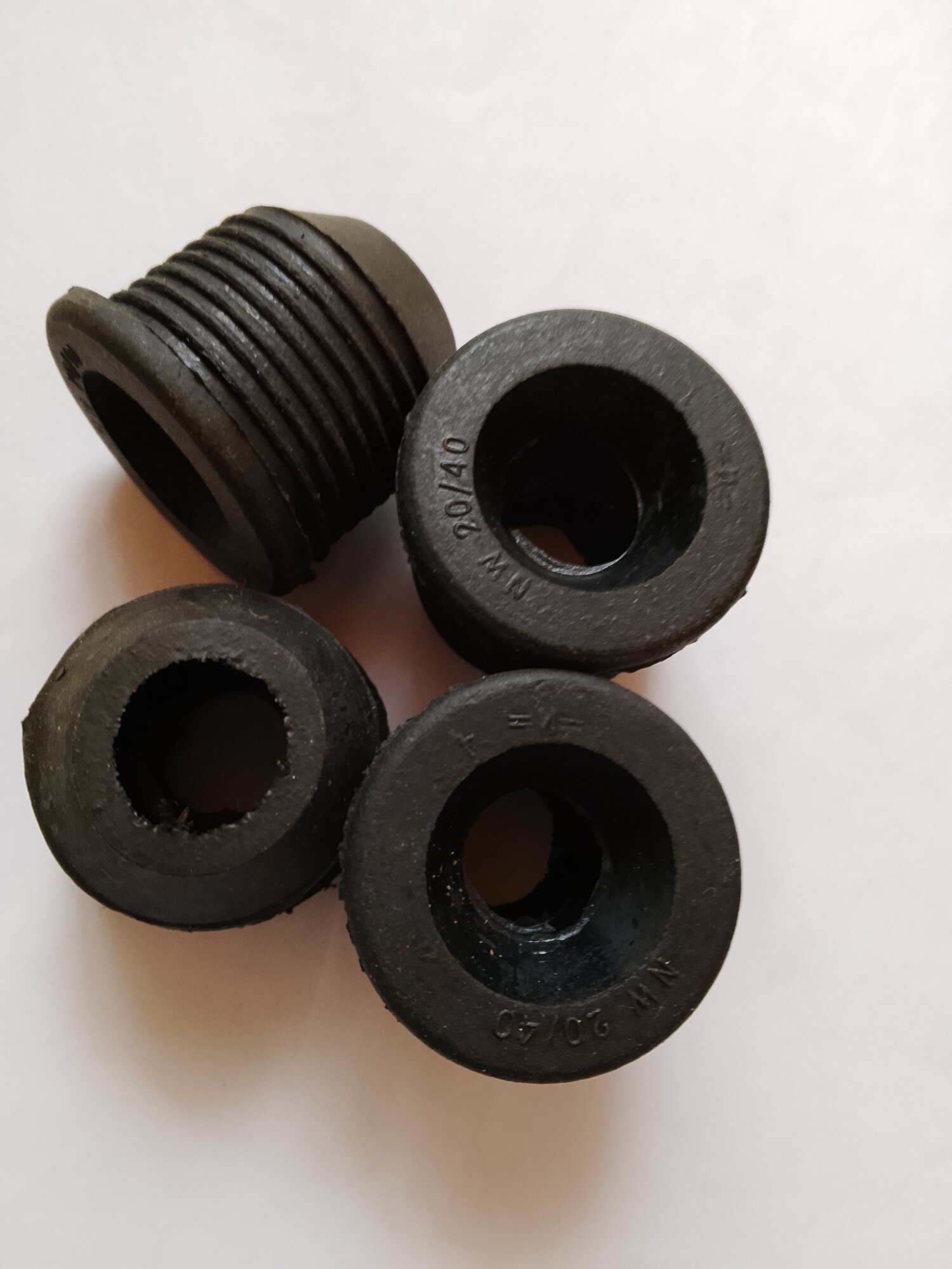 Манжета переходная 20 х 40 чёрная, в комплекте 4 штук.