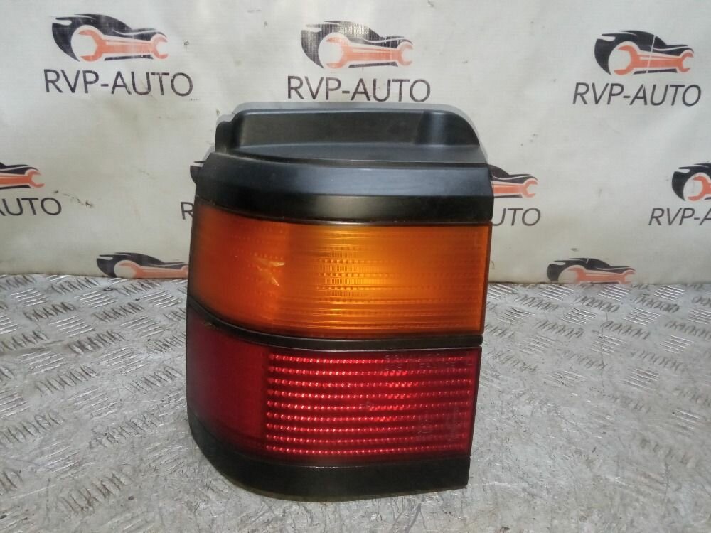 Фонарь задний левый Volkswagen Passat B3 (58407)