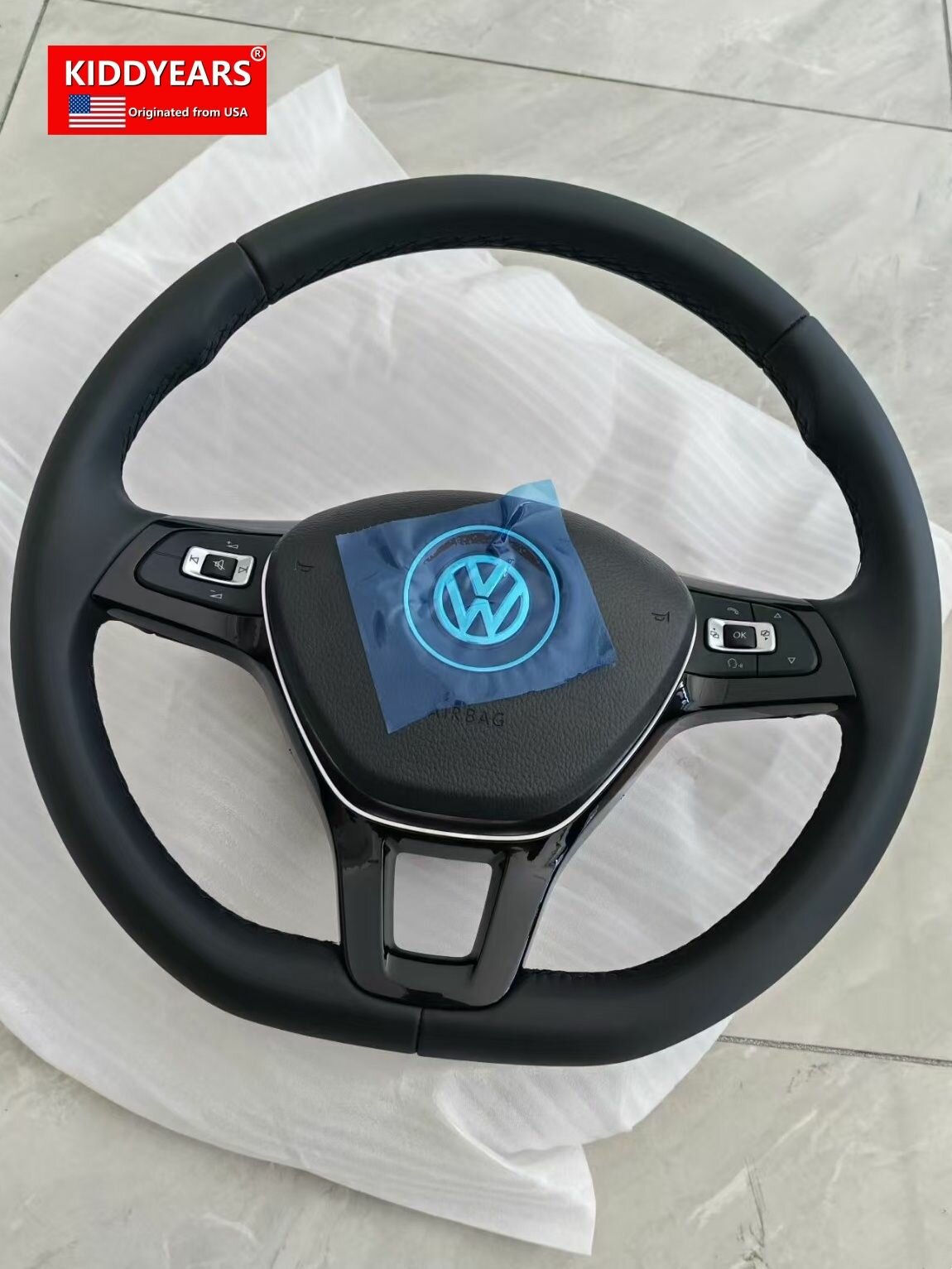 Рулевое колесо из углеродного волокна с сенсорным ЖК и подогревом для Volkswagen GOIF 6, Golf gti7 / GTS, Tiguan L