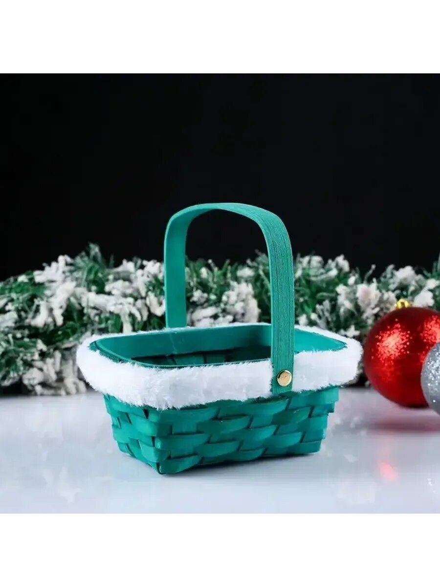 Зеленая новогодняя корзина из шпона 15x12x7,5 см