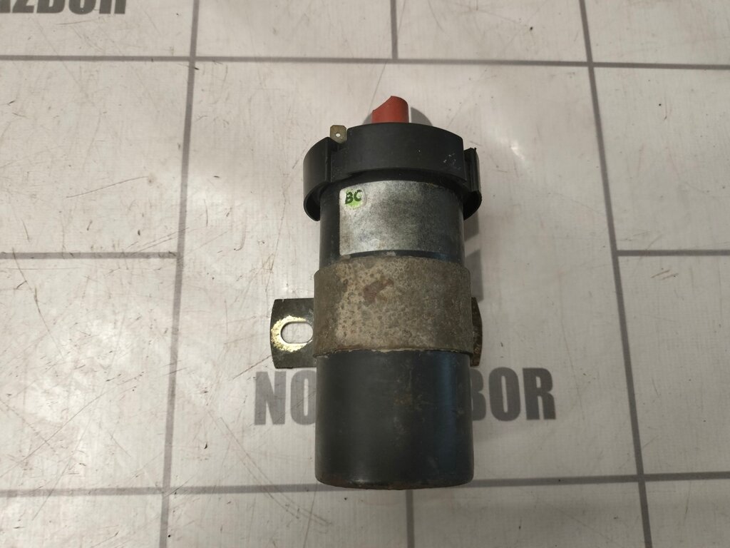 Катушка зажигания VW Golf 2 Jetta 2 83-92