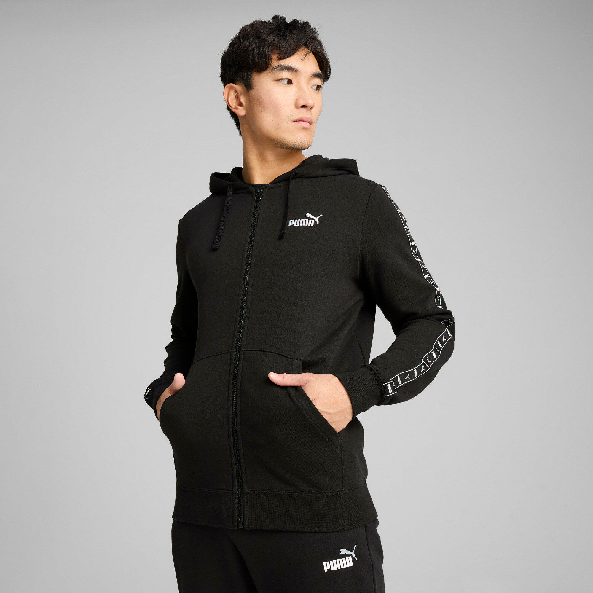 Толстовка PUMA ESS TAPE Full-Zip Hoodie
