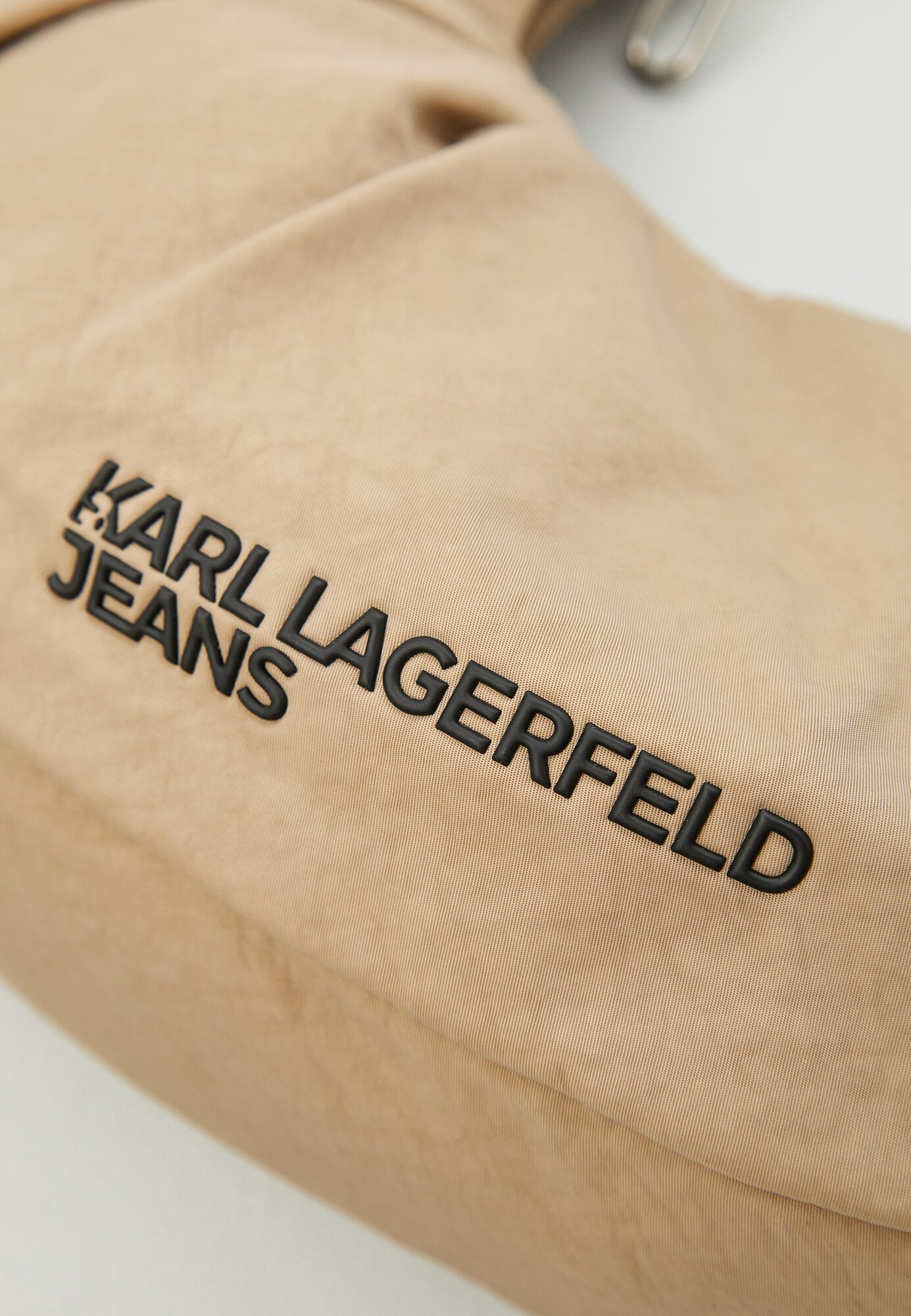 Сумка хобо KARL LAGERFELD JEANS NYLON, фактура гладкая, бежевый — фото 1