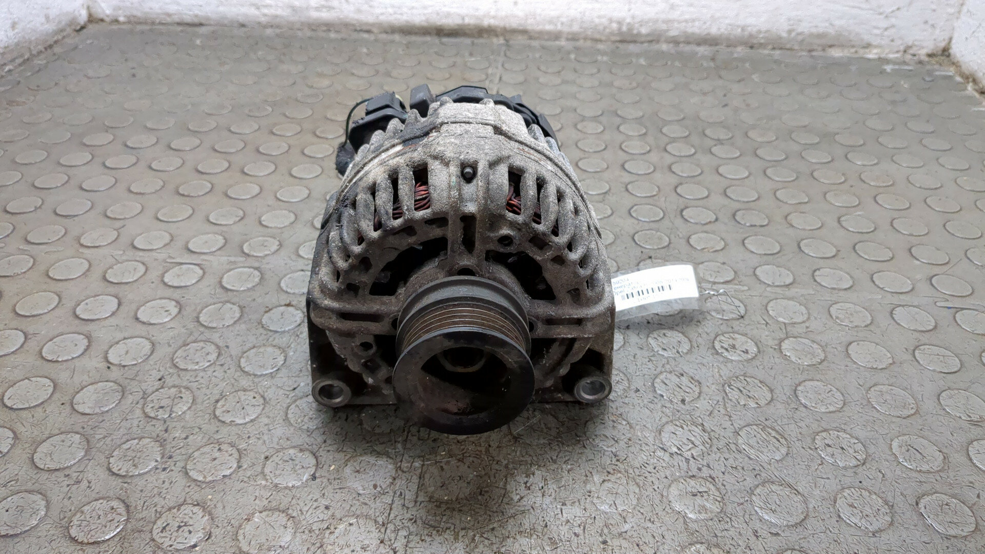 Генератор Opel Zafira B Б/У