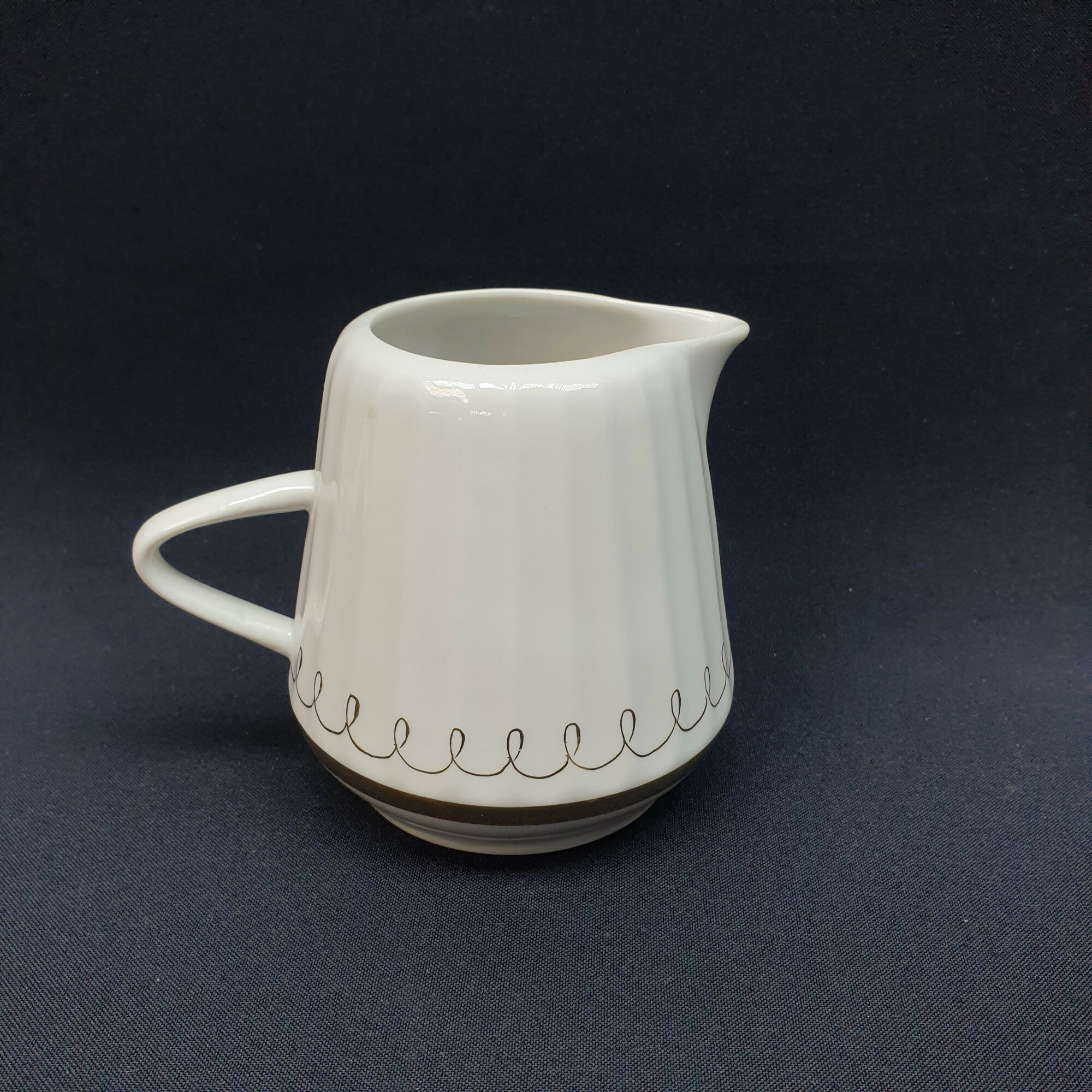 Винтажный молочник сливочник Вербилки, фарфор 350 мл, СССР