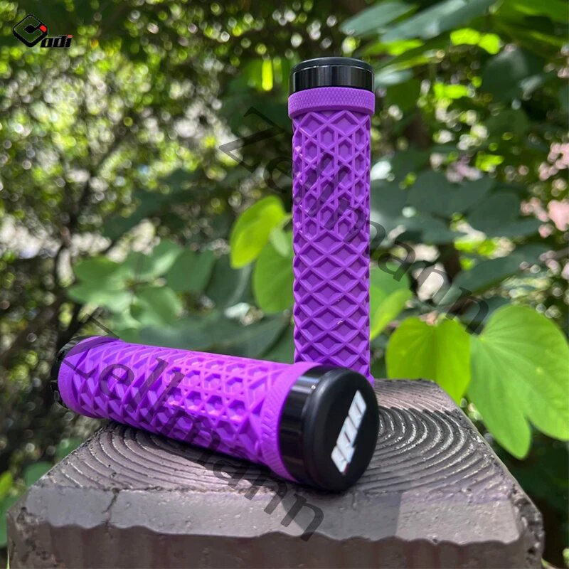 Силиконовые ручки ODI Model1-Purple фиолетовые для MTB