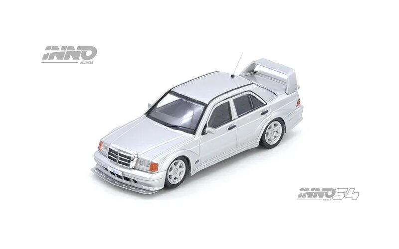 Модель автомобиля INNO64 1:64 Mercedes-Benz 190E Silver, белый