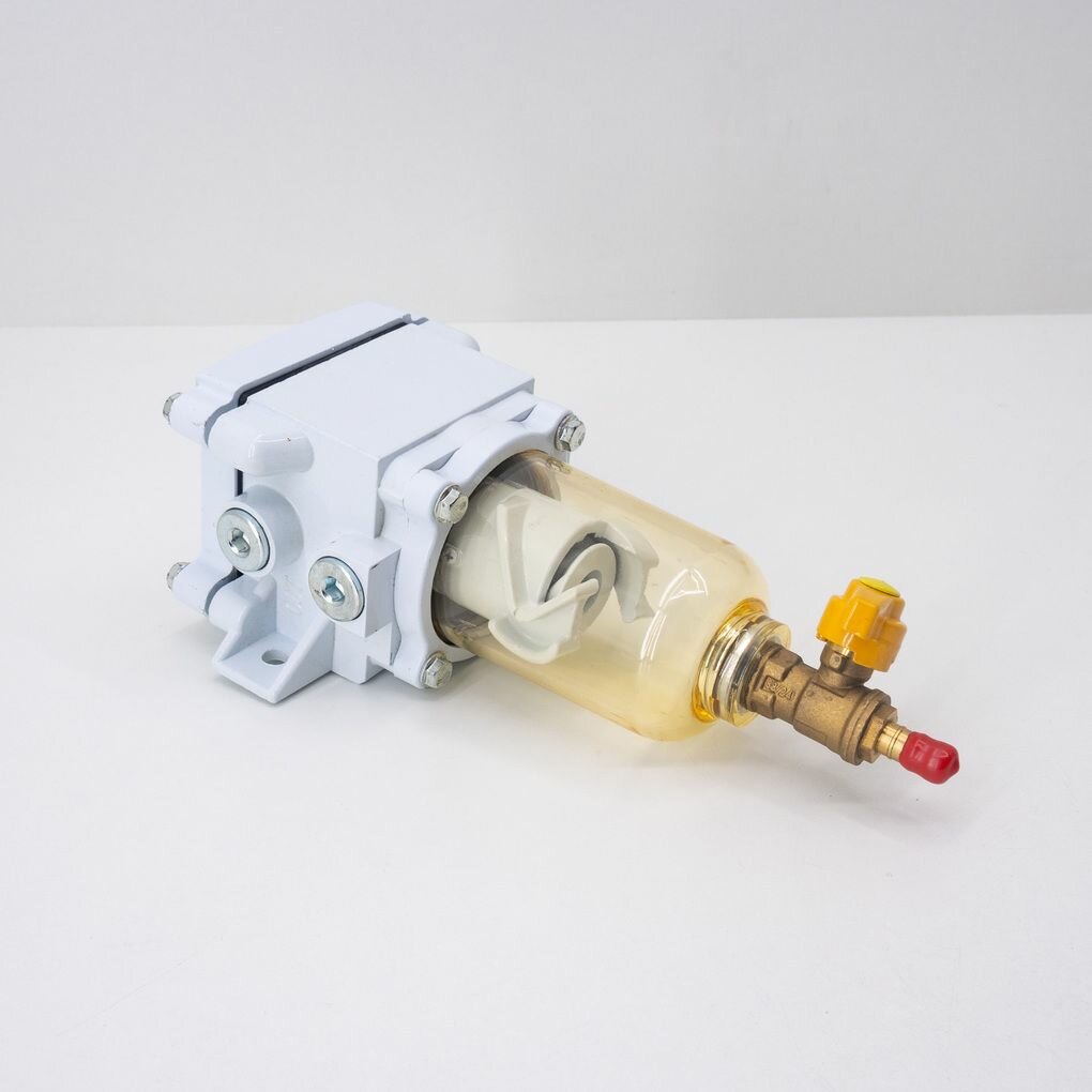 Сепаратор топливный 300 FG, DP (Dinamika Parts) (под квадратный фильтр 76*76*24)
