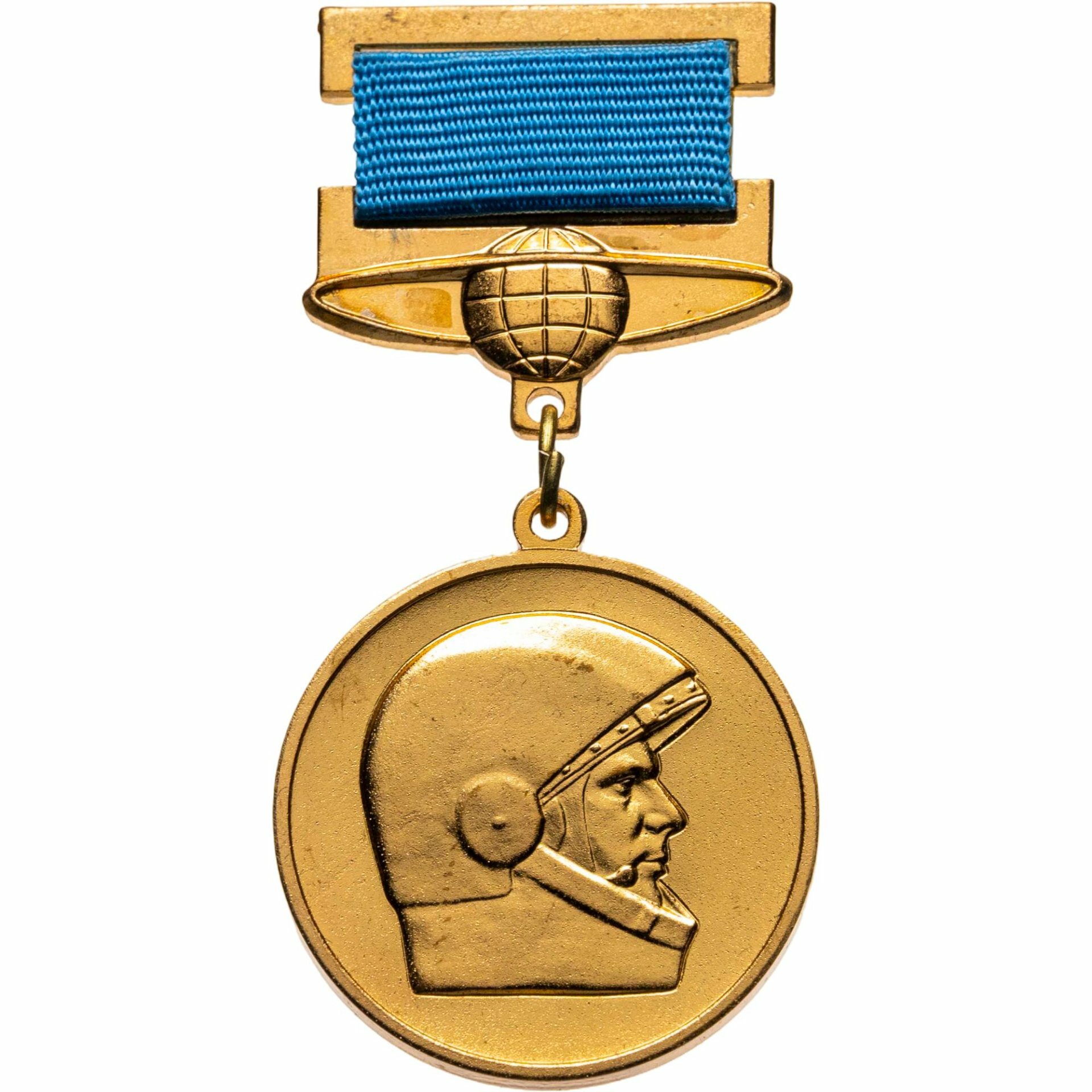 Памятный знак Федерации космонавтики СССР в честь 30-летия полета Ю. А. Гагарина