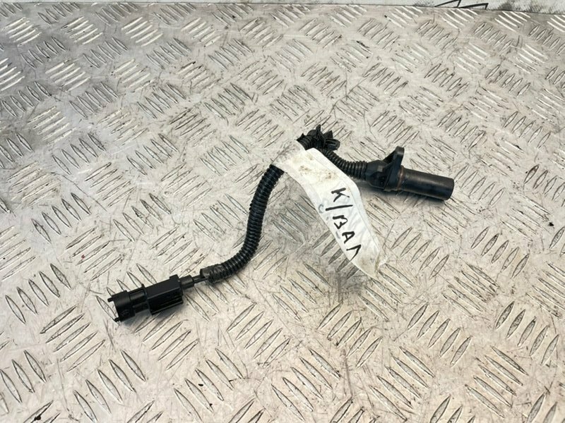 Датчик положения коленвала Hyundai Elantra 2008 391802B000 HD G4FC (с пробегом)
