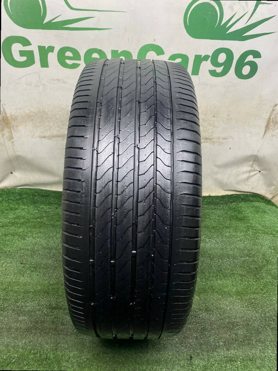 Летние шины Continental UltraContact 175/65 R14 50% износ IGD540566