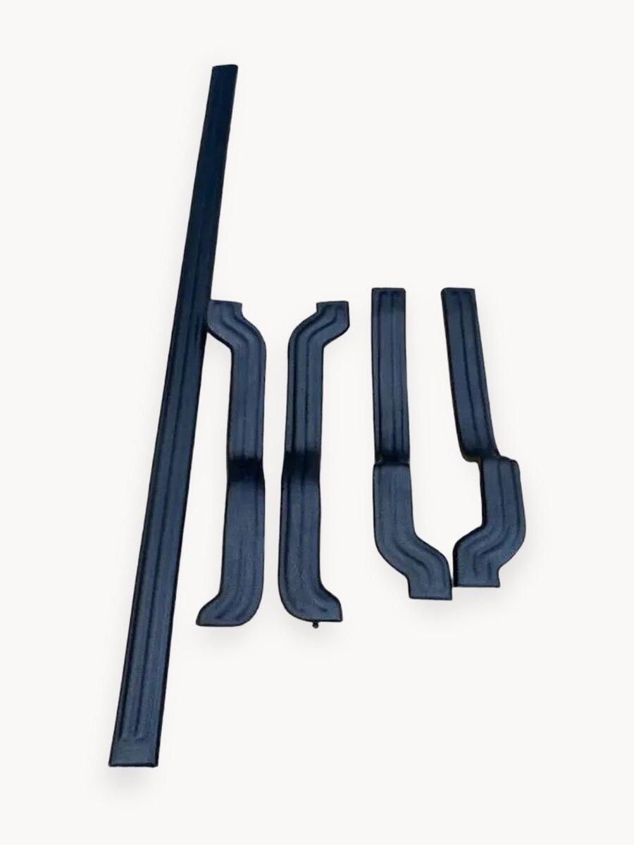 Держатели обшивки пола УАЗ 469, 3151*, Хантер и их модификаций (комплект)