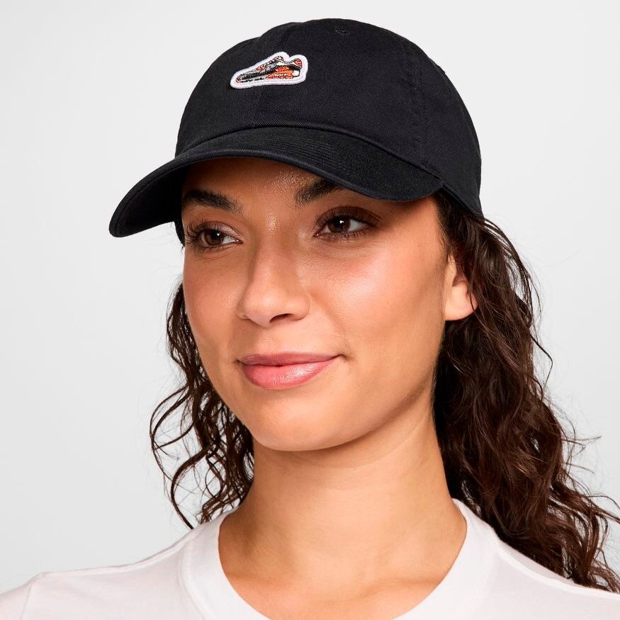 Бейсболка Club Unstructured Air Max 90 Patch Cap для мужчин