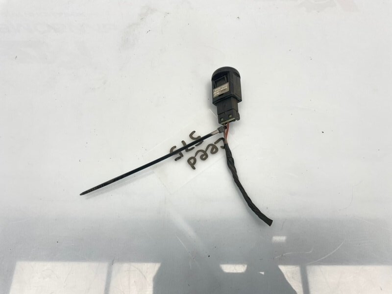 Б/У датчик света Kia Ceed 2009 ED G4FC 65910 Hyundai-KIA арт. 954901H000