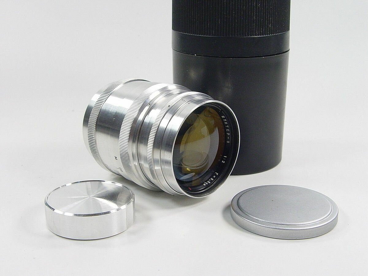 Портретный объектив. Красногорск 1958. Юпитер-9 f/2 85мм М39 дальномерный, на беззеркалки. Полностью обслужен.