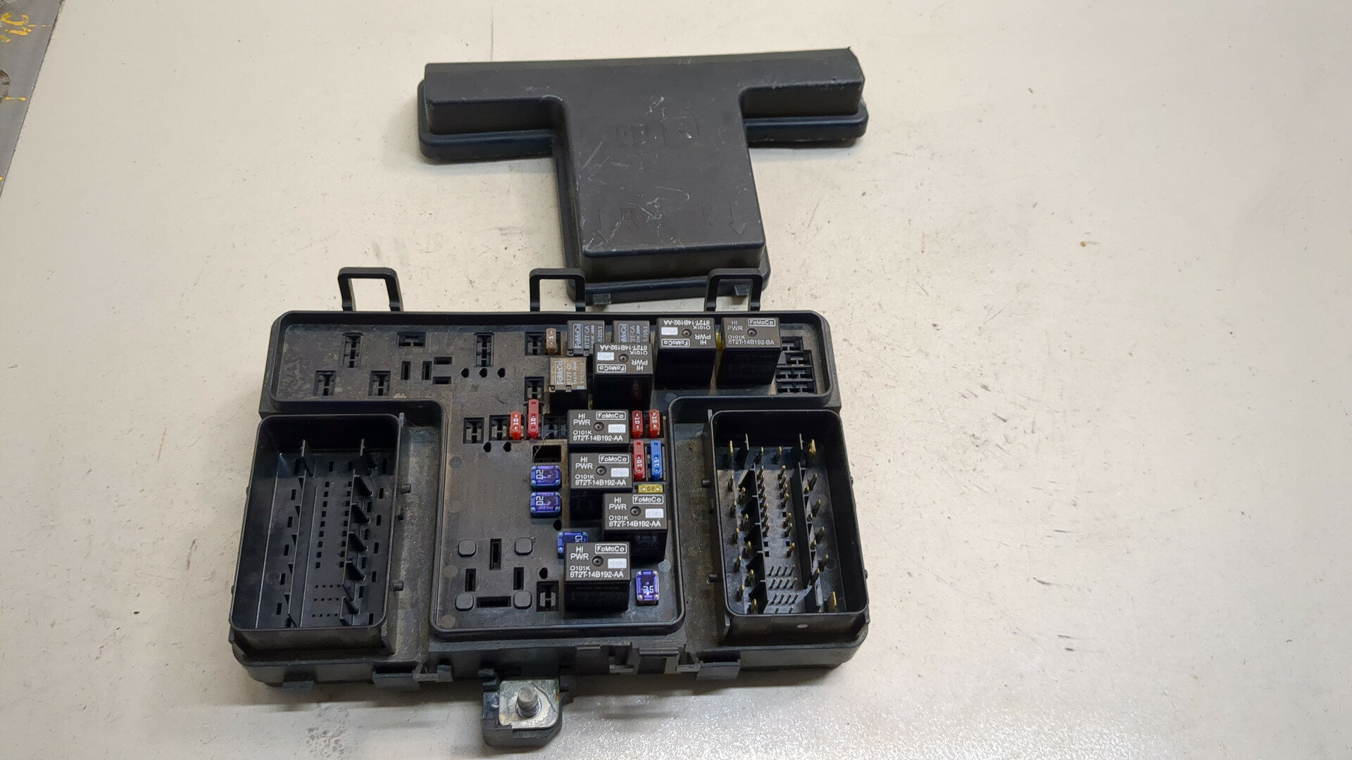 Блок предохранителей Ford Fusion USA Б/У