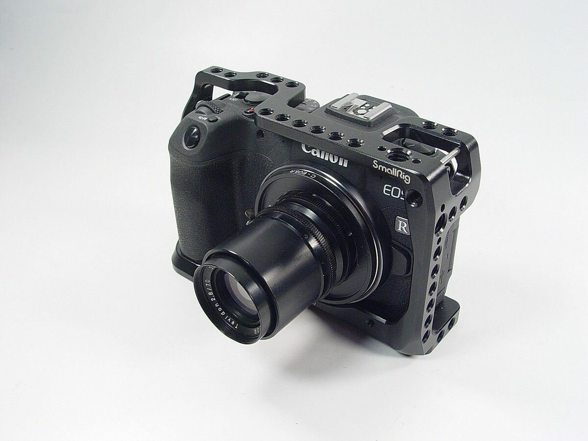 Светосильный портретник Carl Zeiss Tevidon f/2.8 70 мм. Canon EOS R