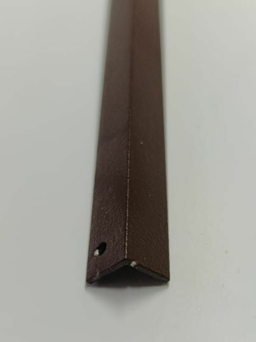 Алюминиевый декоративный уголок 10x10 мм, длина 3 метра