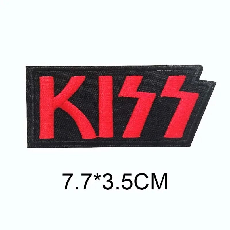 Нашивка KISS, 7.7*3.5см, Цвет: 38-LX11